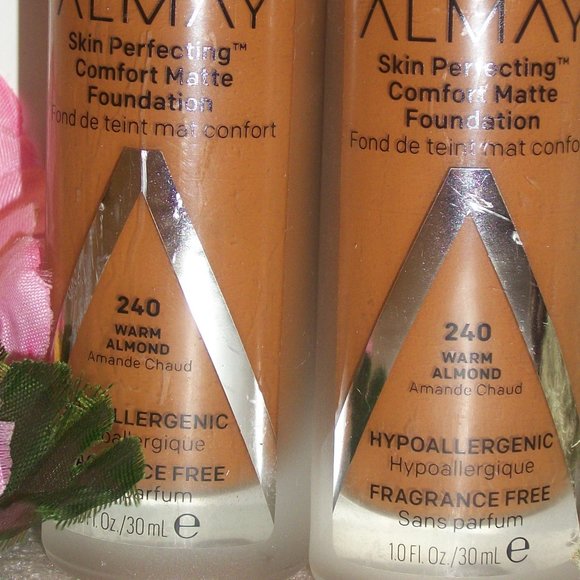 Almay | Makeup | 2 Almay Skin Perfecting Comfort Matte Foundation 24 ...